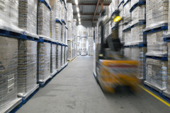 PE Express: Transport, distributie, koerierdienst & opslag goederen ...